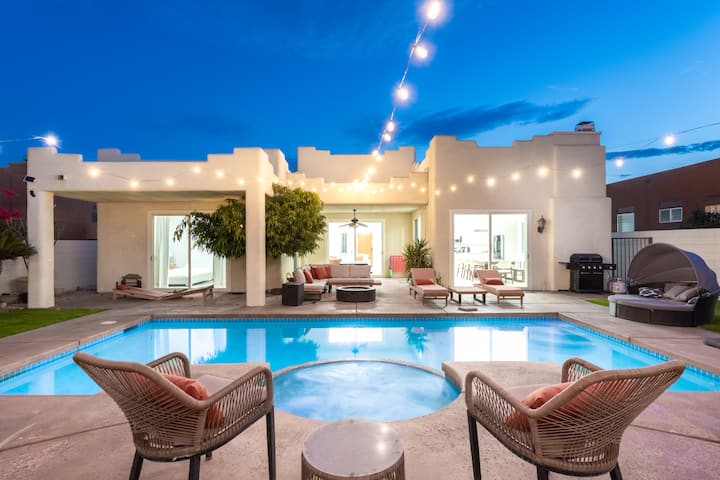 Stylish Bermuda Dunes Home: Private Pool & Spa - Palm Desert, CA
