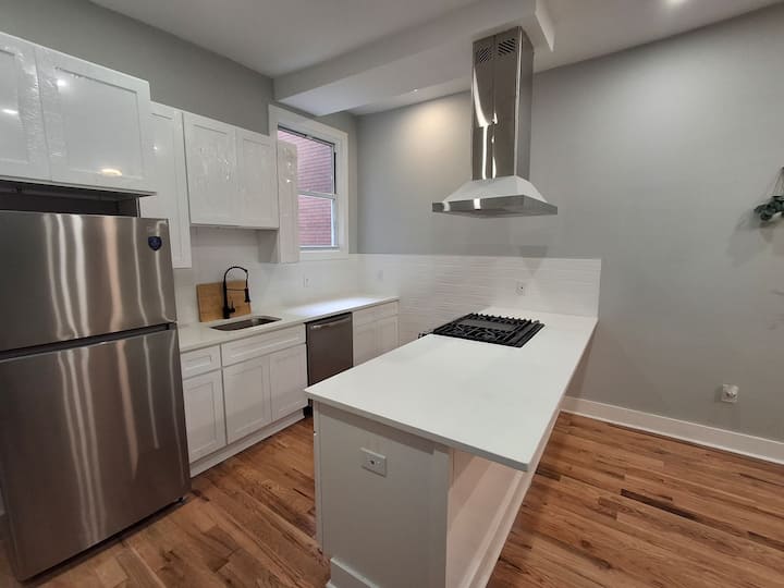 #08- Elegent And Cozy Stay At Bergen Ave, Jc - Jersey City, NJ