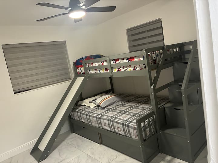 Casa Luz-cozy Light Retreat Near Hard Rock Stadium - Miramar, FL