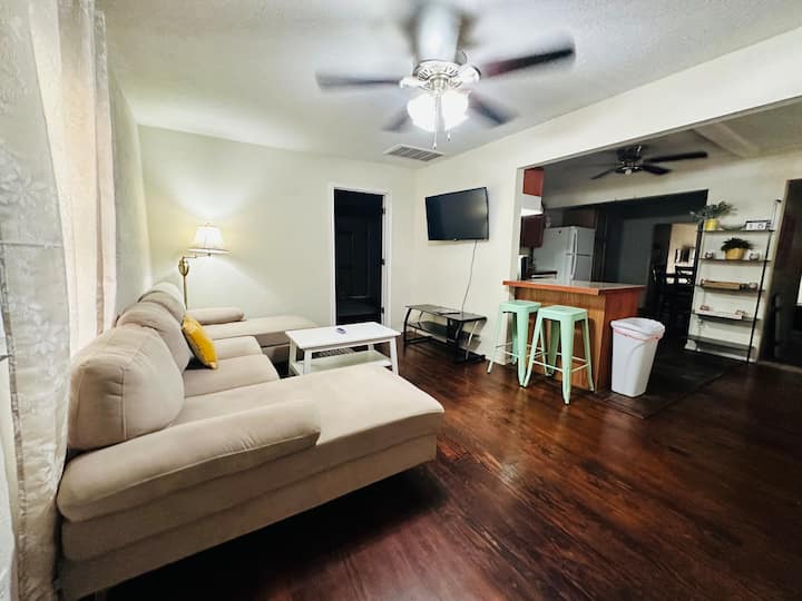 Solstice & Sage Mid-tern Stays Lawton - Lawton, OK