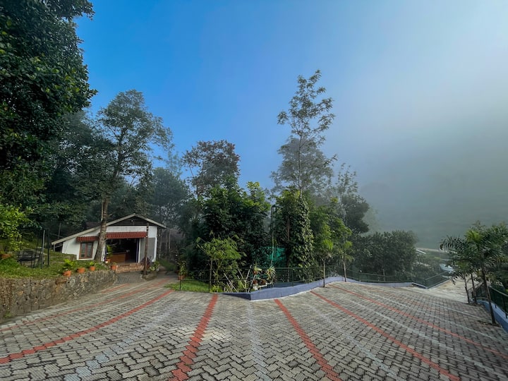 Mini Cottage | By Snow Hills Nature Resort - Idukki