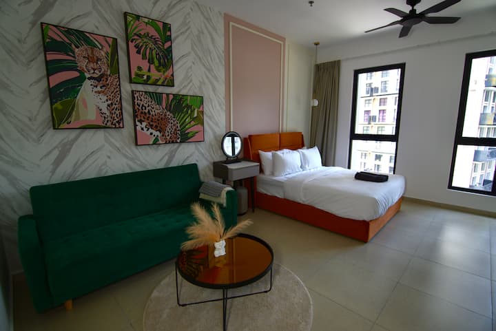 Steps To Hextar World Chic Suite + High-speed Wifi - Petaling Jaya