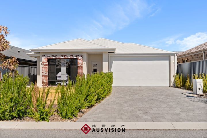 New 4br Family Home In Forrestdale 4 Cars | 10 Pax - Hilbert