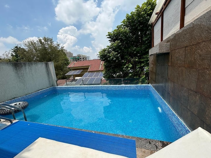 Sunleaf Palace - 浦那