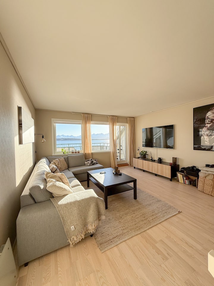 Sentral Leilighet Midt I Molde Sentrum. - Molde