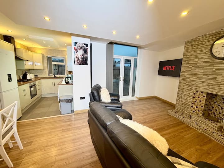 Comfortable 4br House Ideal For Families & Workers - Clitheroe