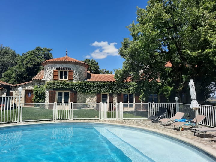 Domaine De Caractère Avec Piscine - Gers