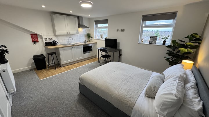 Large Studio With Kitchen & Bathroom In Camden - Derby