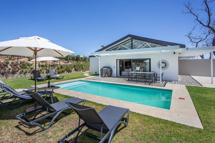 The Veranda De’vine • Stellenbosch Winelands - Stellenbosch