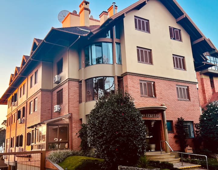 Apartamento No Centro De Gramado +Ar+wifi+smartv - Gramado