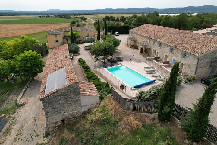 Gîte, T2, Une Chambre
50 M² - Vinon-sur-Verdon