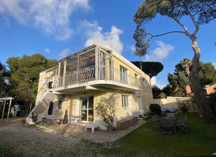 La Maison Bleue - Ground Floor Apt 400m From Beach - Île de Porquerolles