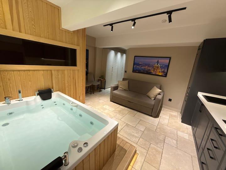 Nobel Suites | Prime Location Modern Anthracite - Estambul