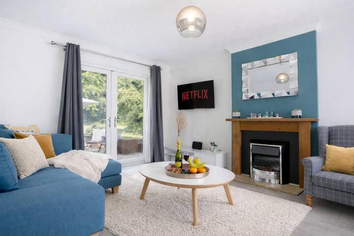 Detached House • Driveway Parking • Garden • Wifi - Milton Keynes