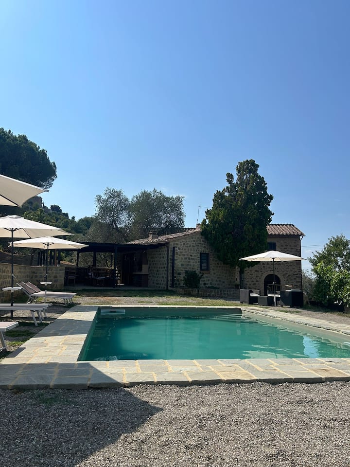 Camera 1 In Agriturismo Con Piscina A Montalcino - Montalcino