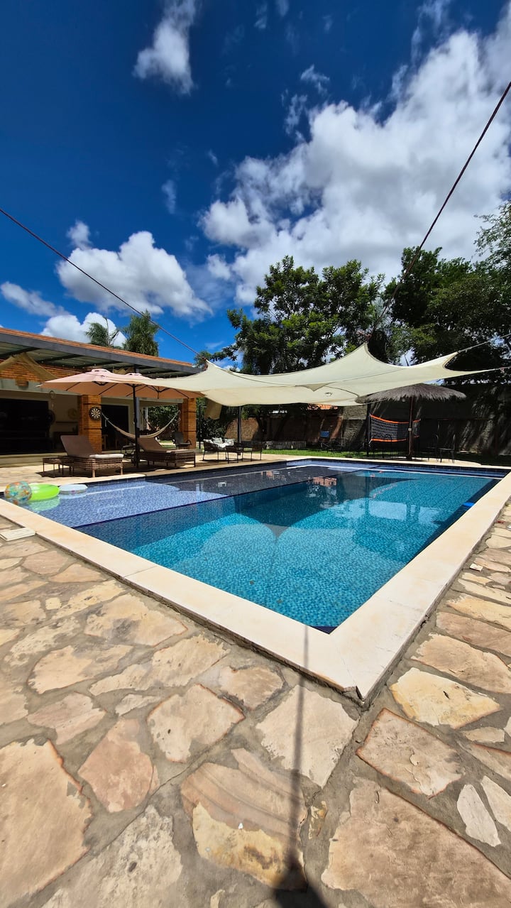 Hermosa Casa Quinta En Aregua.
(Para 10 Personas) - Paraguay