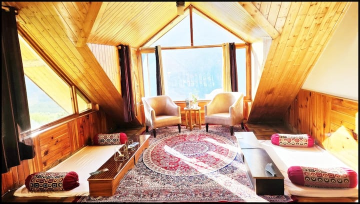 Woodgrove Villa (Swimming Pool House) - Manali