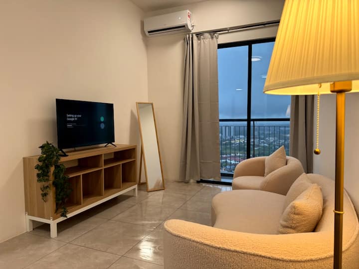 Muji-style 3br@bm Town@ Astonacacia - Penang