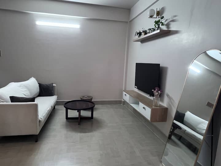 Spacious 2bhk Apartment With River View - Itanagar