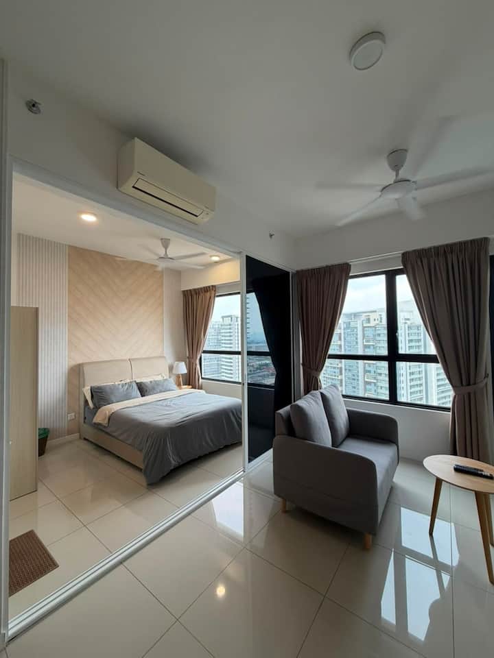 Cozy Luxe Couple Suite @ Tropicana Metropark - Subang Jaya
