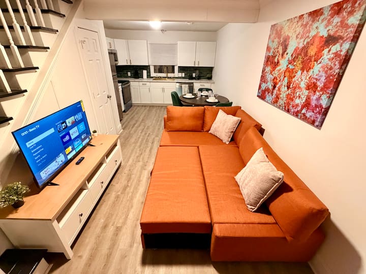 12-min To Uptown | Cozy Barn Stay - Charlotte, NC