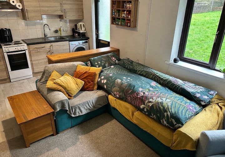 Affordable Couch Stay — Shared Flat Cork - Cork