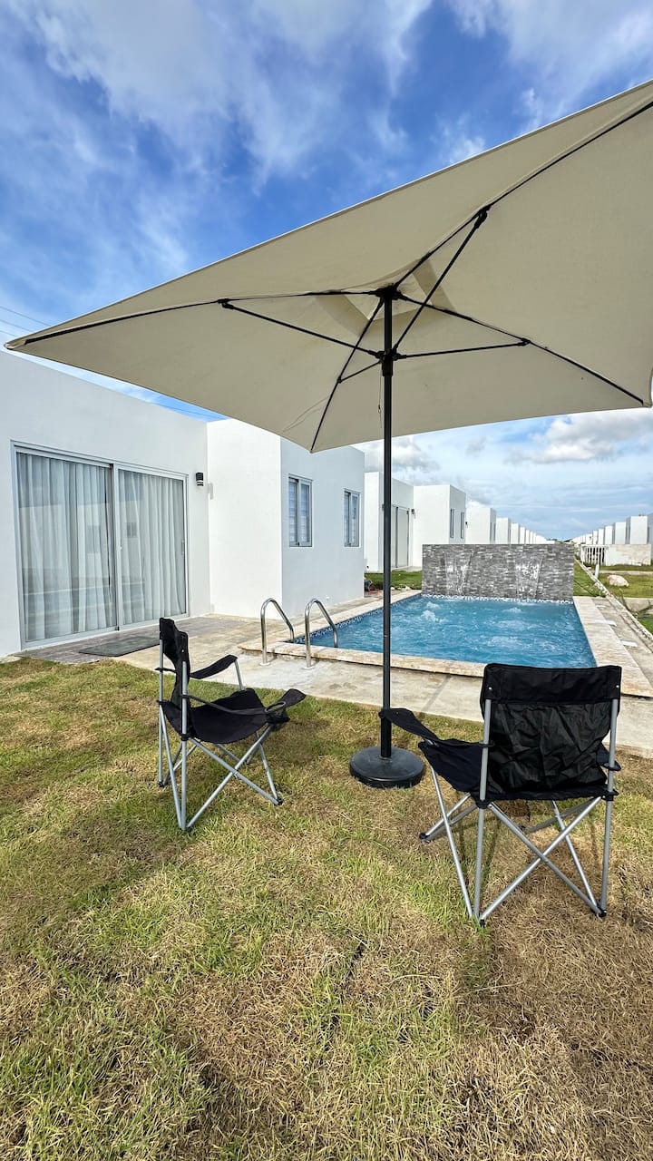 Casa Acogedora En Bávaro Punta Cana + Piscina - Punta Cana