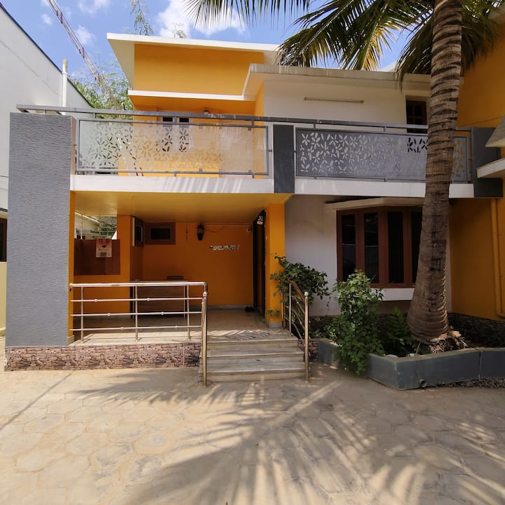 Square Home Stays - Tirunelveli
