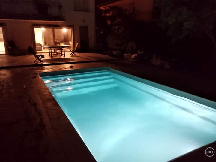 Grande Maison, Piscine, Clim, 5ch, 2sdb, 2wc - Narbonne