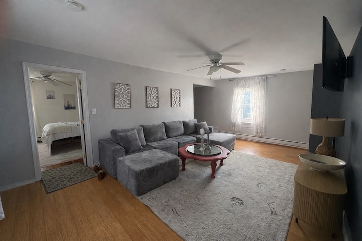 Clean, Comfortable Stay Near Scranton - Scranton, PA