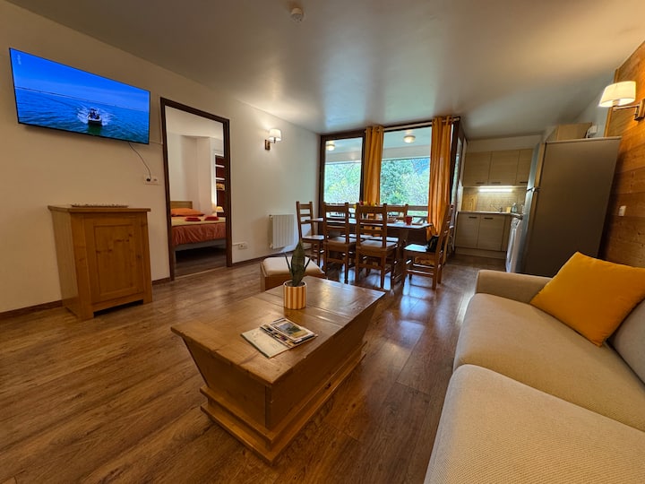 Apt Artemis 402, 2 Chambres Avec Parking Privé - Brides-les-Bains