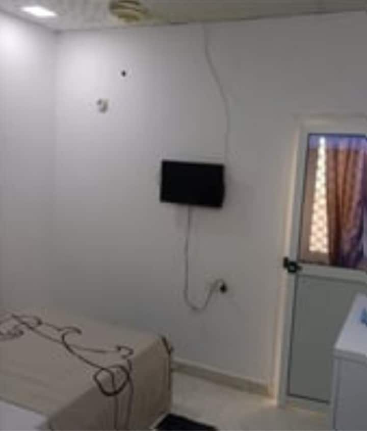 Chambre Climatisée Et éQuipée. Au Prix Le Plus Bas - Djibouti