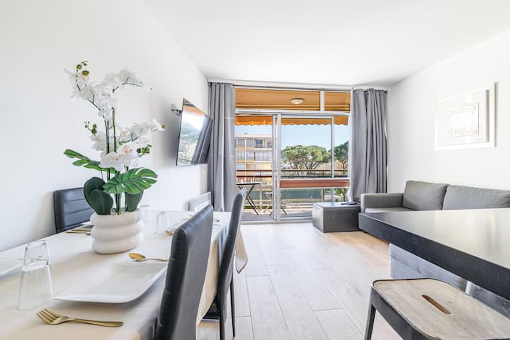 Soleil & Plage Avec Piscine, Tennis Et Parking ! - Saint-Laurent-du-Var