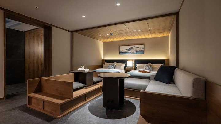 [아늑 호텔 해운대] 주니어 스위트 패밀리 | 퀸베드2 | 4인실 | 조적욕조 - Busan