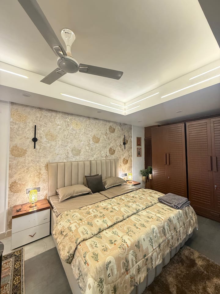 The Social Haven| Boutique Zen Studio - Noida