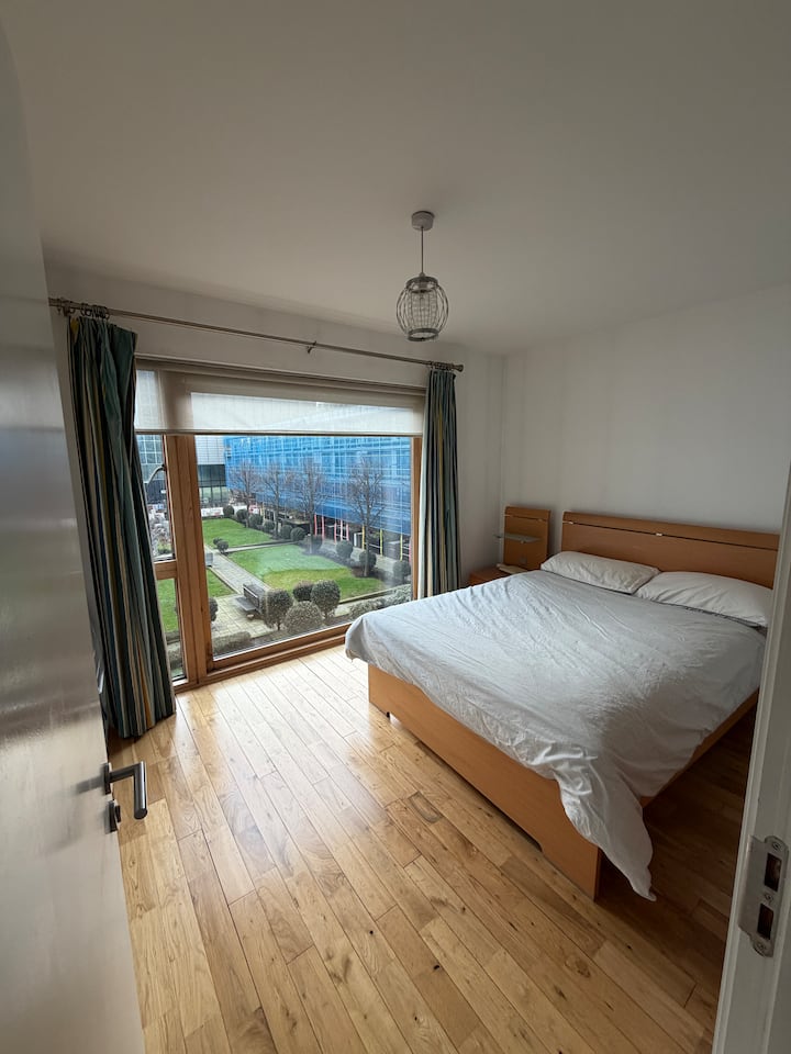 Comfortable Room In Grand Canal Docks - Portmarnock