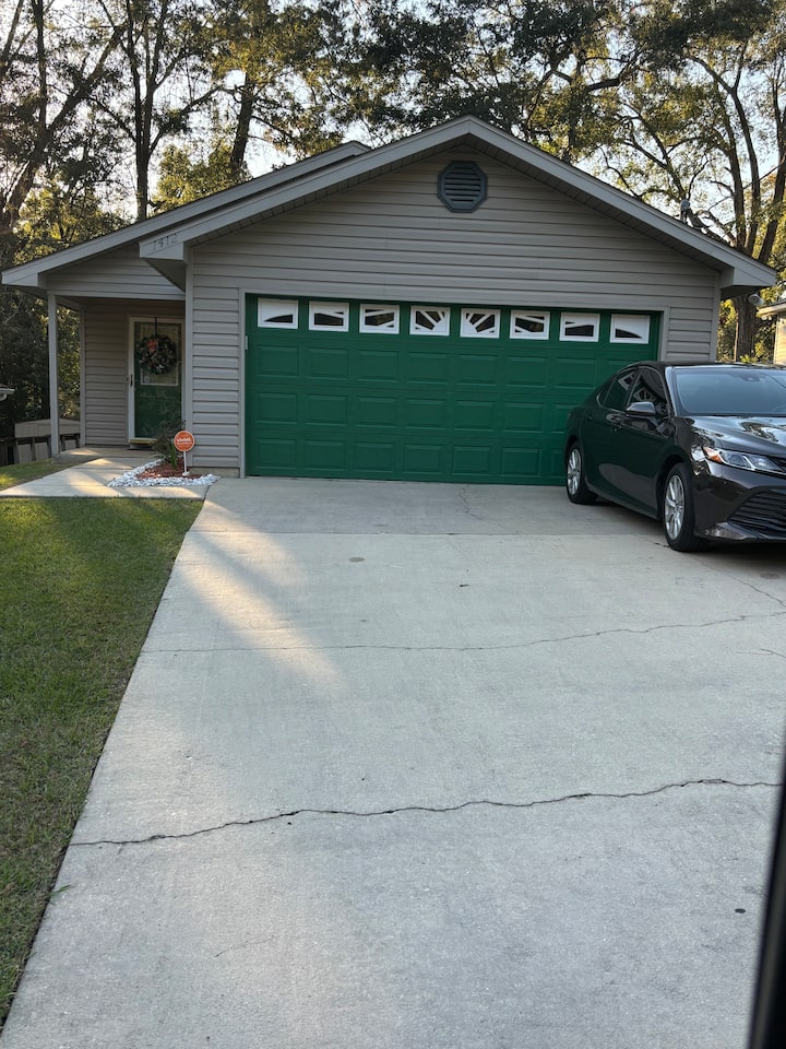 Summer California - タラハシー, FL