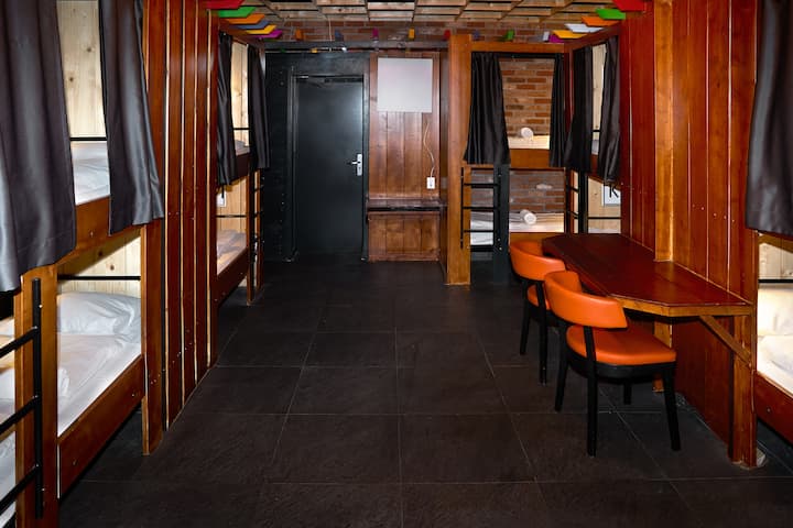 Budget 10 Pack + Free Parking - Amsterdam