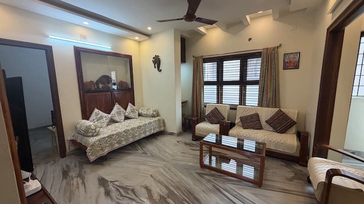 Meeras Comfort Stay-heart Of The City - Mangaluru