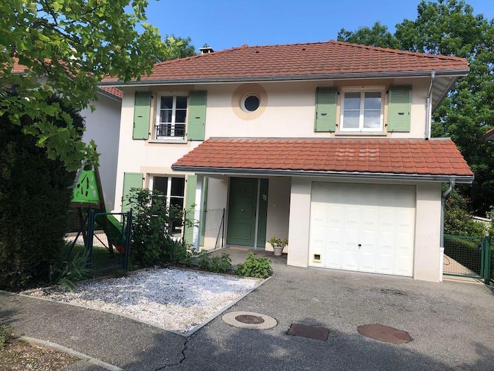 Maison Familiale Avec Jardin Proche Genève - Divonne-les-Bains