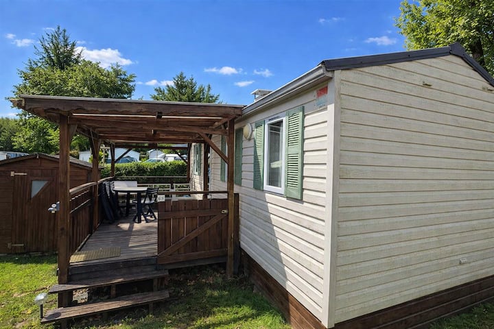 Mobil-home Cosy Avec Terrasse Couverte Et Piscine - Besse-et-Saint-Anastaise