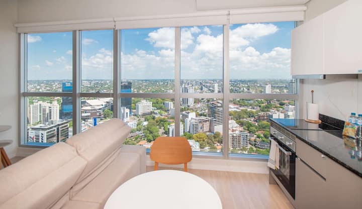Urban 37th-floor 1br Escape | Petra Tower - Paraguay