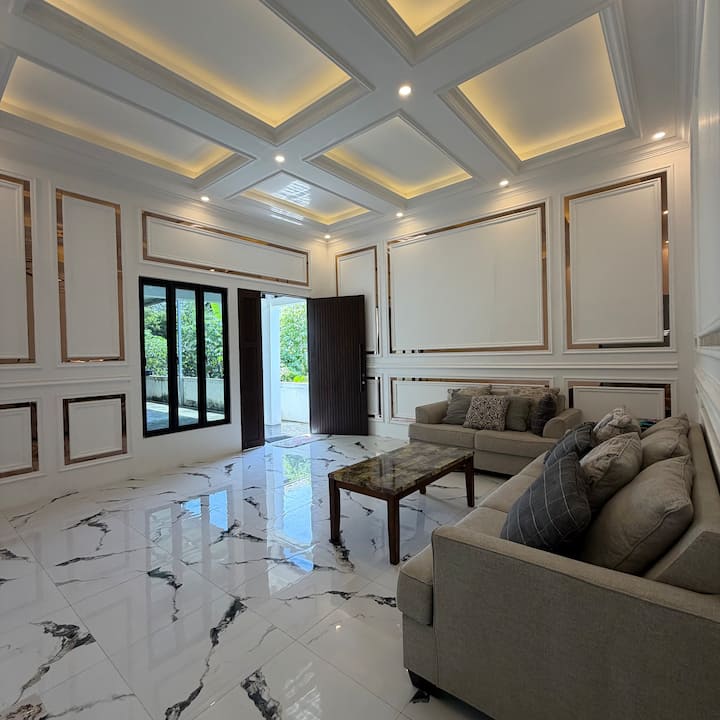 Rumah Singgah Que 1 - Singkawang