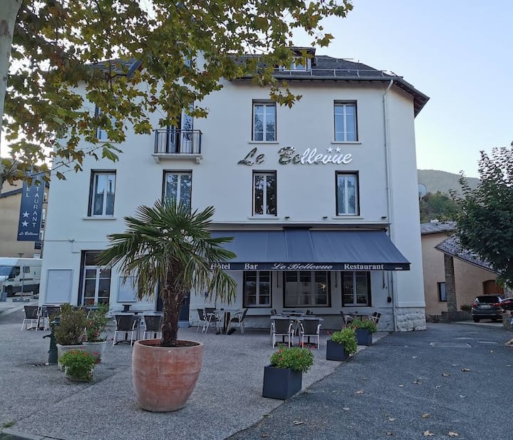 Hôtel Le Bellevue - Ax-les-Thermes
