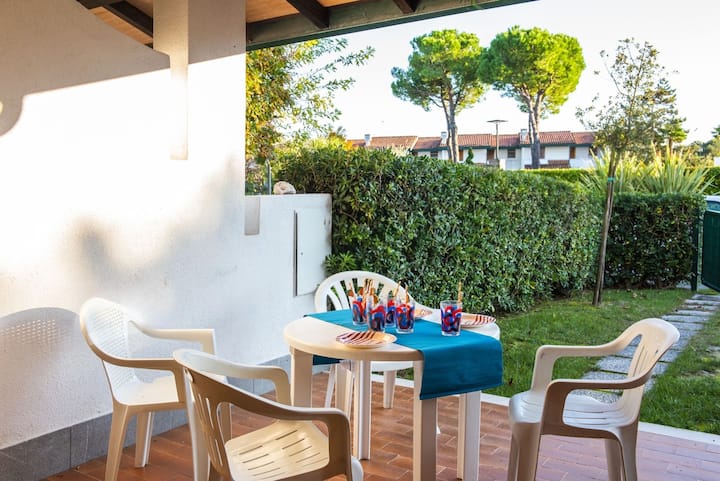 Charmante Maison De Ville Avec Piscine Et Jardin C - Caorle