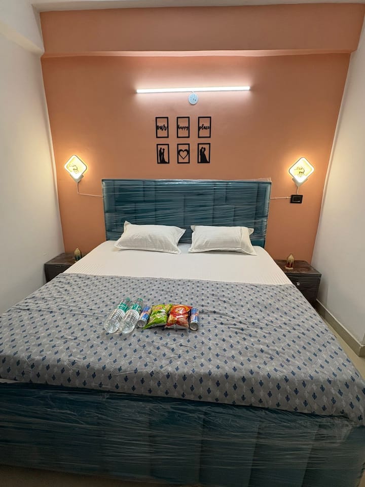 The Comfort Nest ('3bhk Apartment,14th Floor) - Faridabad