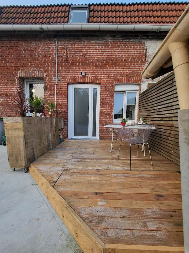 Hébergement Parking Sécurisé & Couvert Marcq En B. - Lille