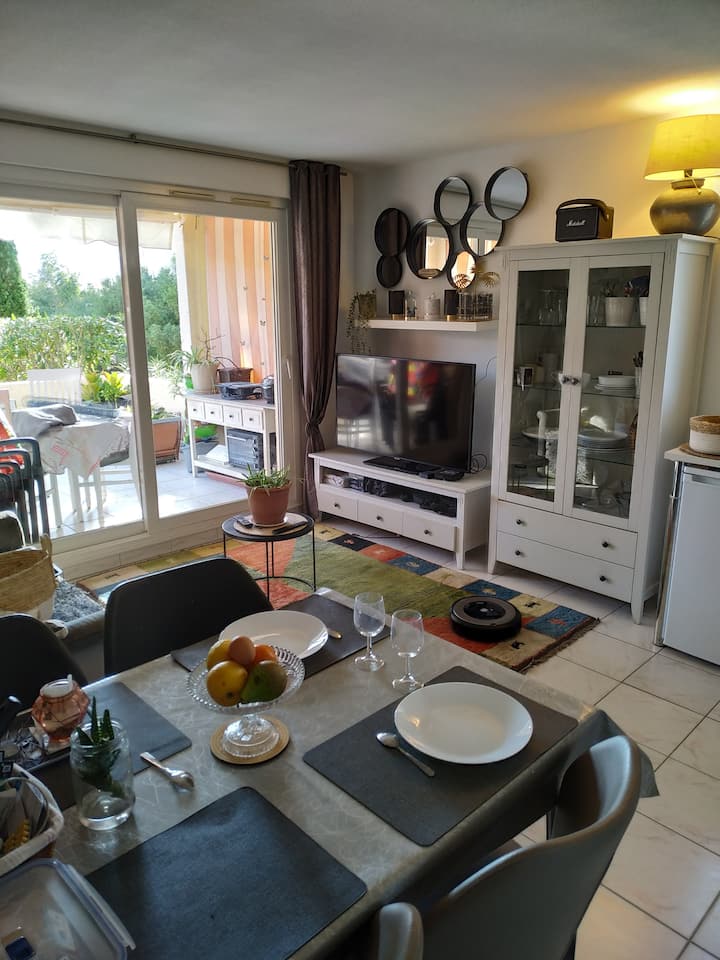 Logement Cosy Rez-de-chaussée Terrasse Vue Jardin - La Croix-Valmer