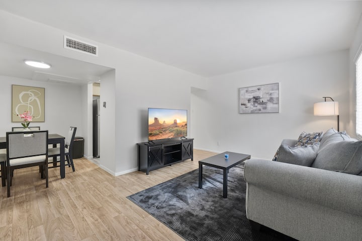 Stylish, Just Renovated 1 Bedroom In Downtown Mesa - Mesa, AZ