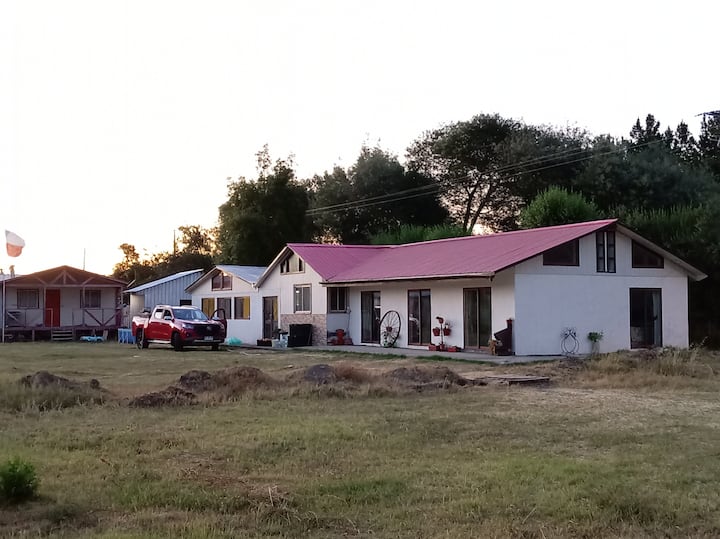 Casa Familiar A Pasos De Laguna Avendaño. - Quillón